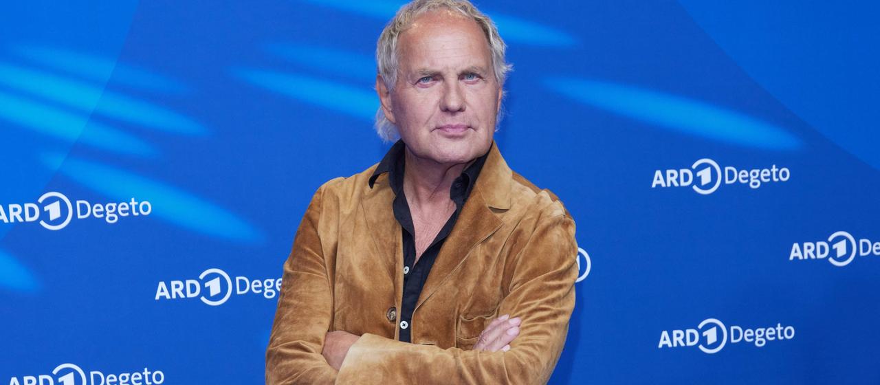 Uwe Ochsenknecht feiert 70. Geburtstag: Darum ließ er sich einst mit ...