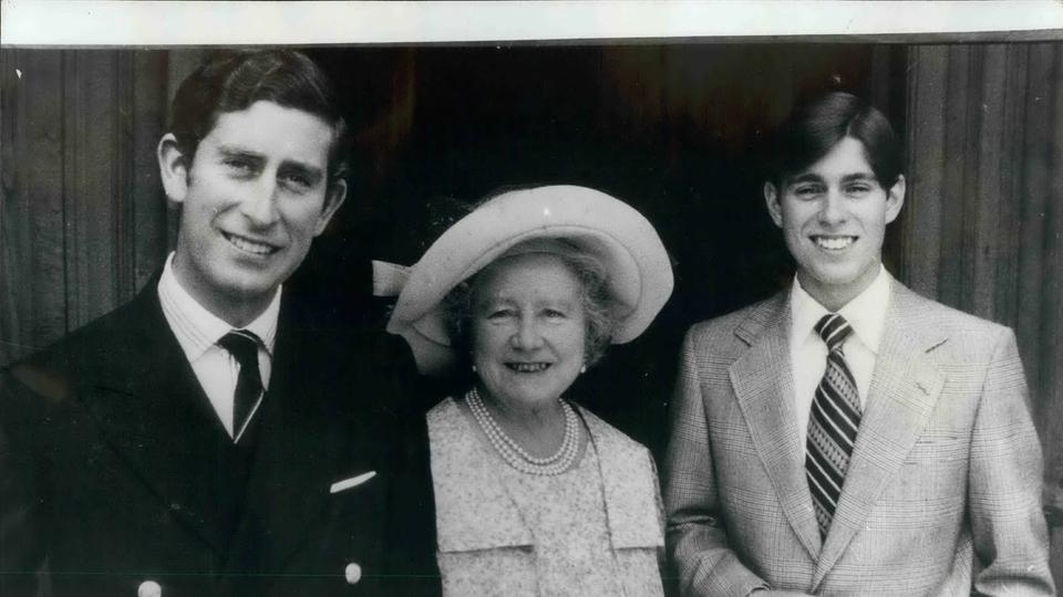 Bruderkrieg bei den Royals: Charles distanziert sich erneut von Andrew ...