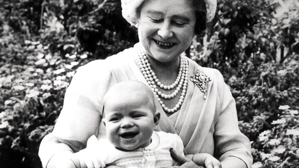 Prinz Andrew: Liebling wird 65 Jahre alt - ein Blick auf sein Leben und ...