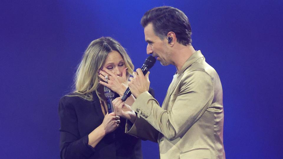 Helene Fischer: Emotionales Bühnen Comeback bei Silbereisens ...