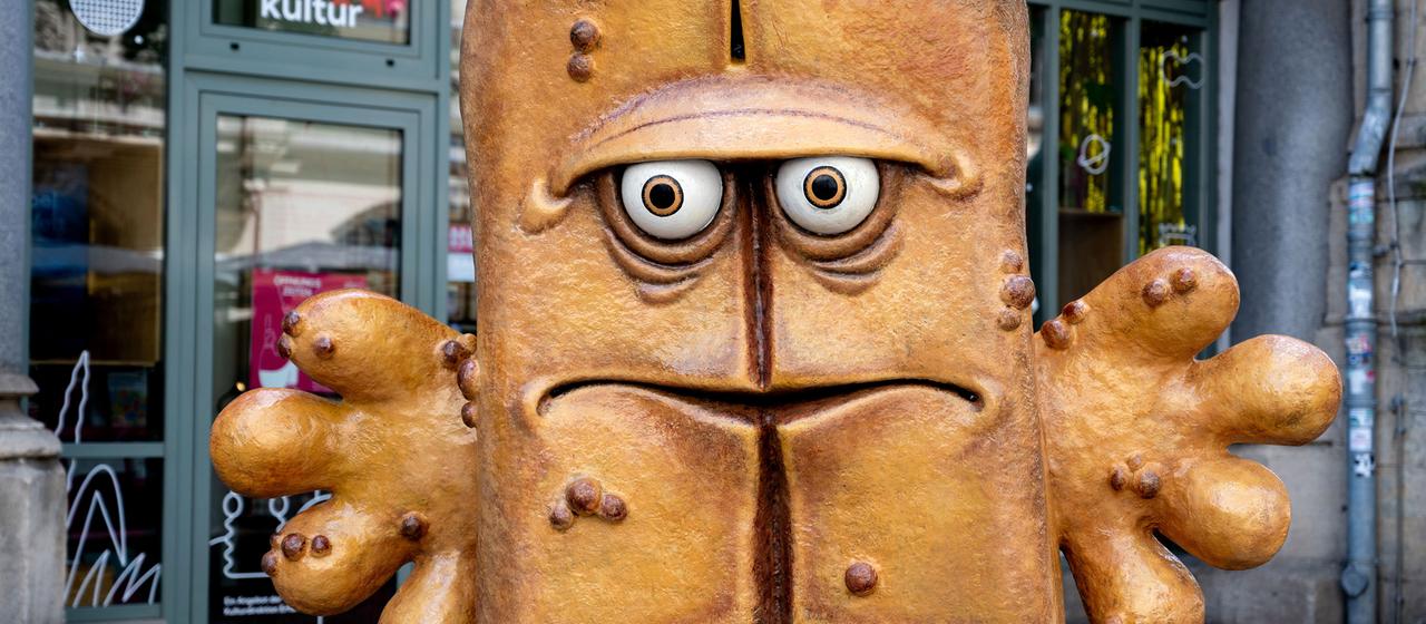 Bernd das Brot wird in Last Week Tonight von John Oliver in den USA ...