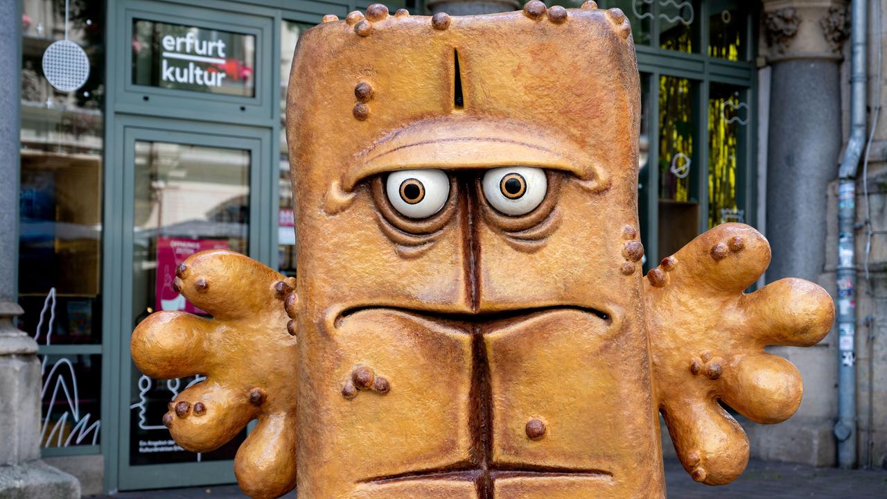 Bernd das Brot wird in Last Week Tonight von John Oliver in den USA ...