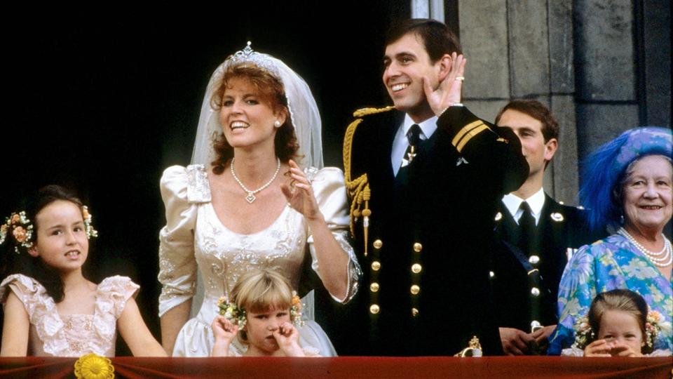 Prinz Andrew: Liebling wird 65 Jahre alt - ein Blick auf sein Leben und ...