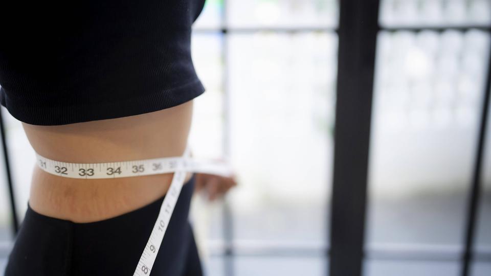 Untergewicht laut BMI - Symptome, Therapie und richtige Ernährung ...