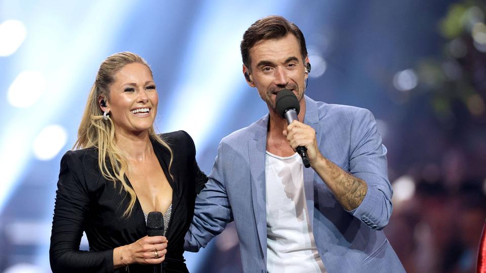 Helene Fischer - Comeback nach der Babypause in Schlager Show von ...
