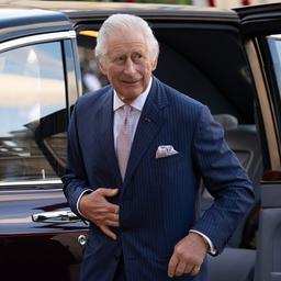 König Frederik verliert Handy bei Raketenstart in Estland | brisant.de